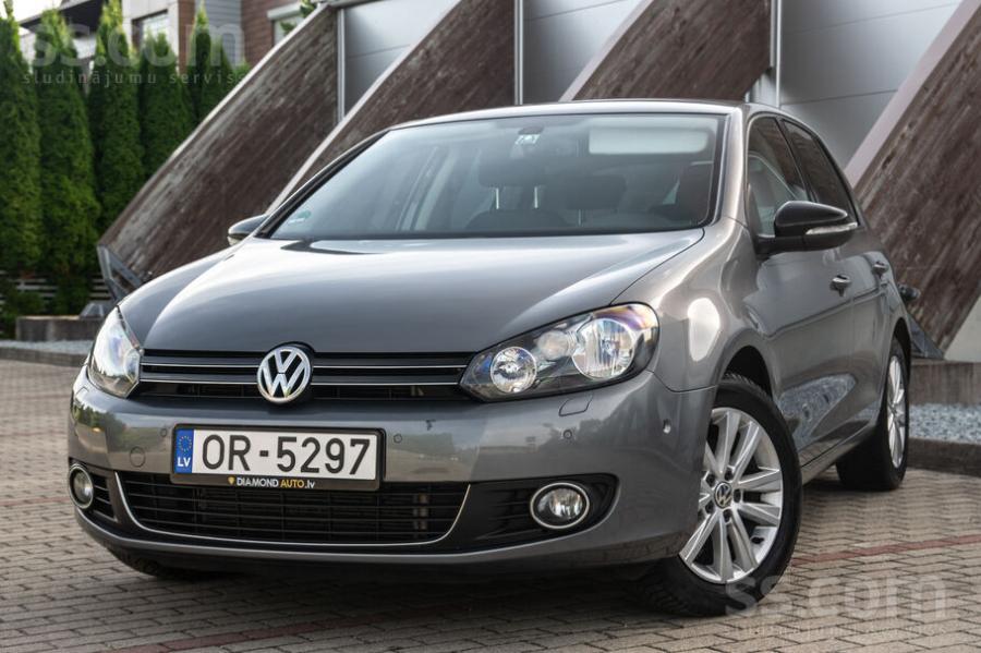 Pelēks Volkswagen Golf 2012 Rīga, ar dzinēja tilpumu 1.20 L un nobraukumu 212 tūkst. km par 4390 €, foto 4 vietnē AUTOMOTO.COM.LV