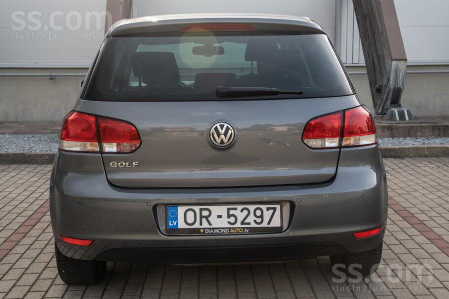 Pelēks Volkswagen Golf 2012 Rīga, ar dzinēja tilpumu 1.20 L un nobraukumu 212 tūkst. km par 4390 €, foto 6 vietnē AUTOMOTO.COM.LV