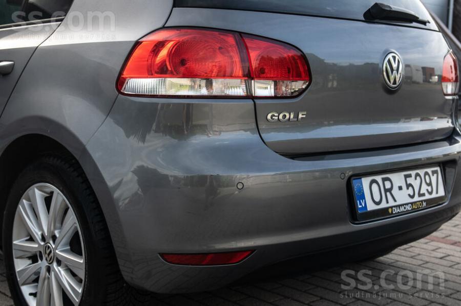 Pelēks Volkswagen Golf 2012 Rīga, ar dzinēja tilpumu 1.20 L un nobraukumu 212 tūkst. km par 4390 €, foto 14 vietnē AUTOMOTO.COM.LV