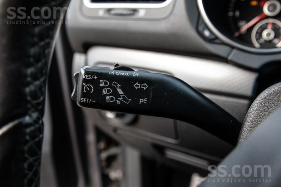 Pelēks Volkswagen Golf 2012 Rīga, ar dzinēja tilpumu 1.20 L un nobraukumu 212 tūkst. km par 4390 €, foto 28 vietnē AUTOMOTO.COM.LV