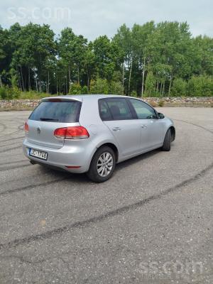 Pelēks Volkswagen Golf 2012 Talsi, ar dzinēja tilpumu 1.40 L un nobraukumu 259 tūkst. km par 2500 €, foto 4 vietnē AUTOMOTO.COM.LV