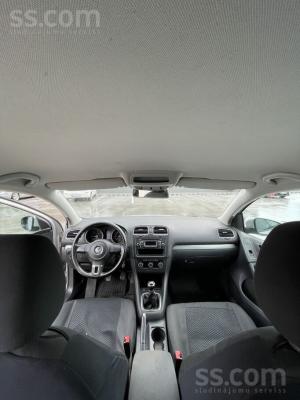Pelēks Volkswagen Golf 2012 Ogre, ar dzinēja tilpumu 1.60 L un nobraukumu 208 tūkst. km par 2800 €, foto 10 vietnē AUTOMOTO.COM.LV