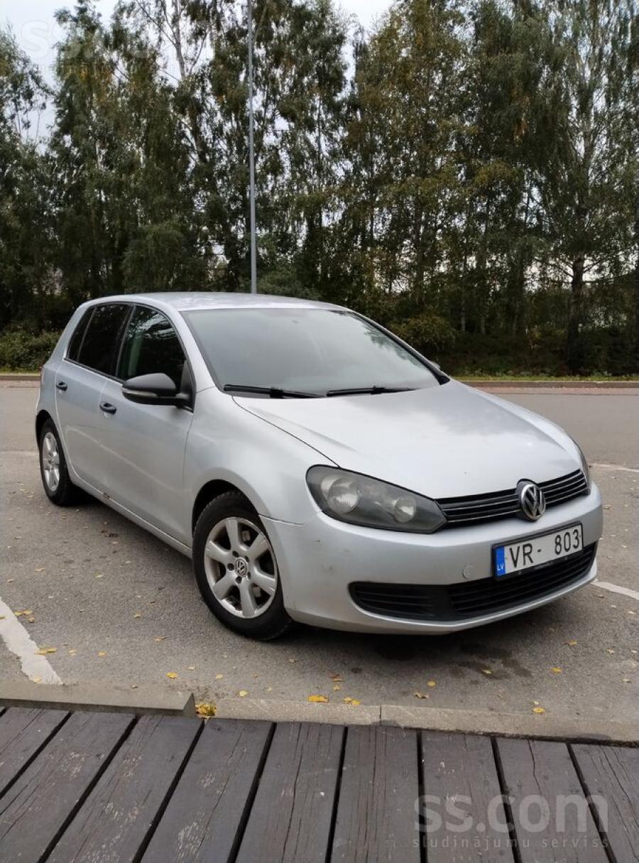 Pelēks Volkswagen Golf 2012 Rīga, ar dzinēja tilpumu 1.40 L un nobraukumu 310 tūkst. km par 1580 €, foto 3 vietnē AUTOMOTO.COM.LV