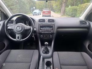 Grey Volkswagen Golf 2012 in Vilnius, with an engine capacity of 1.39 L and mileage of 194 thousand km for 2600 €, photo 13 on AUTOMOTO.COM.LV