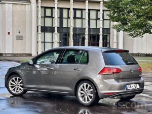 Grey Volkswagen Golf 2013 in Jelgava, with an engine capacity of 2.00 L and mileage of 275 thousand km for 7300 €, photo 3 on AUTOMOTO.COM.LV