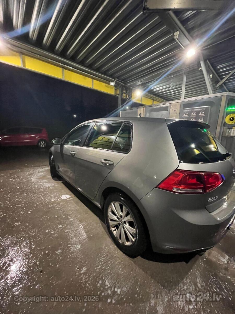 Pelēks Volkswagen Golf 2013 Tallina, ar dzinēja tilpumu 1.40 L un nobraukumu 184 tūkst. km par 4600 €, foto 3 vietnē AUTOMOTO.COM.LV