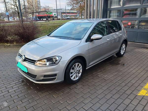 Pelēks Volkswagen Golf 2013 Viļņa, ar dzinēja tilpumu 1.20 L un nobraukumu 134 tūkst. km par 7300 €, foto 1 vietnē AUTOMOTO.COM.LV