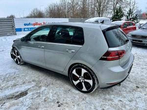 Grey Volkswagen Golf 2013 in Telschi, with an engine capacity of 1.98 L and mileage of 63 thousand km for 10900 €, photo 9 on AUTOMOTO.COM.LV