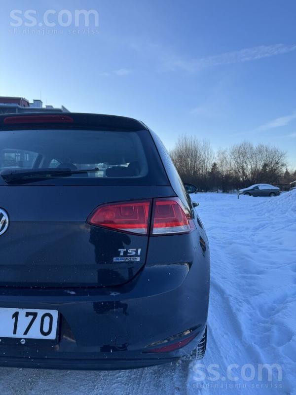 Grey Volkswagen Golf 2013 in Riga, with an engine capacity of 1.20 L and mileage of 314 thousand km for 4200 €, photo 5 on AUTOMOTO.COM.LV