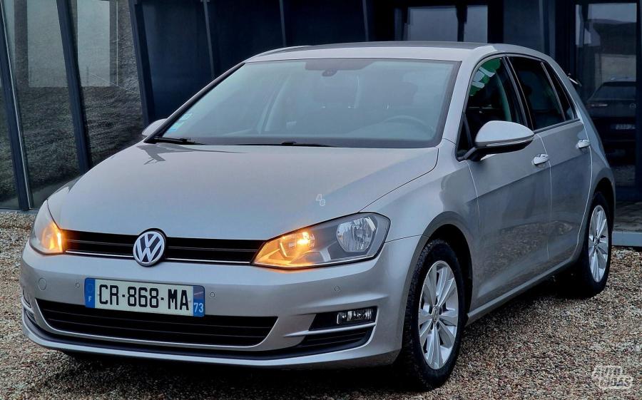 Grey Volkswagen Golf 2013 in Kretinga, with an engine capacity of 1.20 L and mileage of 188 thousand km for 6999 €, photo 12 on AUTOMOTO.COM.LV
