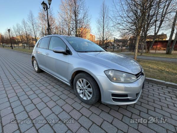 Pelēks Volkswagen Golf 2013 Tallina, ar dzinēja tilpumu 1.20 L un nobraukumu 207 tūkst. km par 4750 €, foto 2 vietnē AUTOMOTO.COM.LV