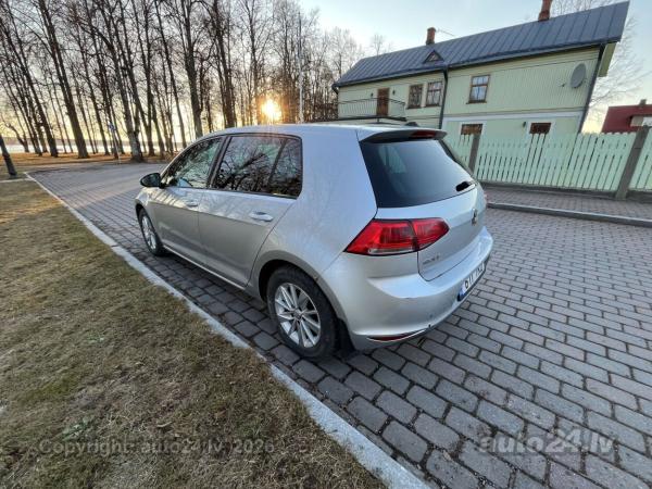 Pelēks Volkswagen Golf 2013 Tallina, ar dzinēja tilpumu 1.20 L un nobraukumu 207 tūkst. km par 4750 €, foto 4 vietnē AUTOMOTO.COM.LV