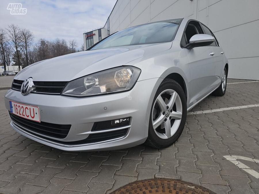 Grey Volkswagen Golf 2013 in Kaunas, with an engine capacity of 1.60 L and mileage of 281 thousand km for 5550 €, photo 9 on AUTOMOTO.COM.LV
