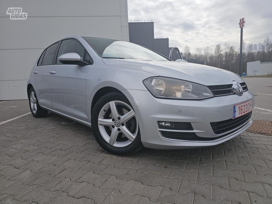 Grey Volkswagen Golf 2013 in Kaunas, with an engine capacity of 1.60 L and mileage of 281 thousand km for 5550 €, photo 18 on AUTOMOTO.COM.LV