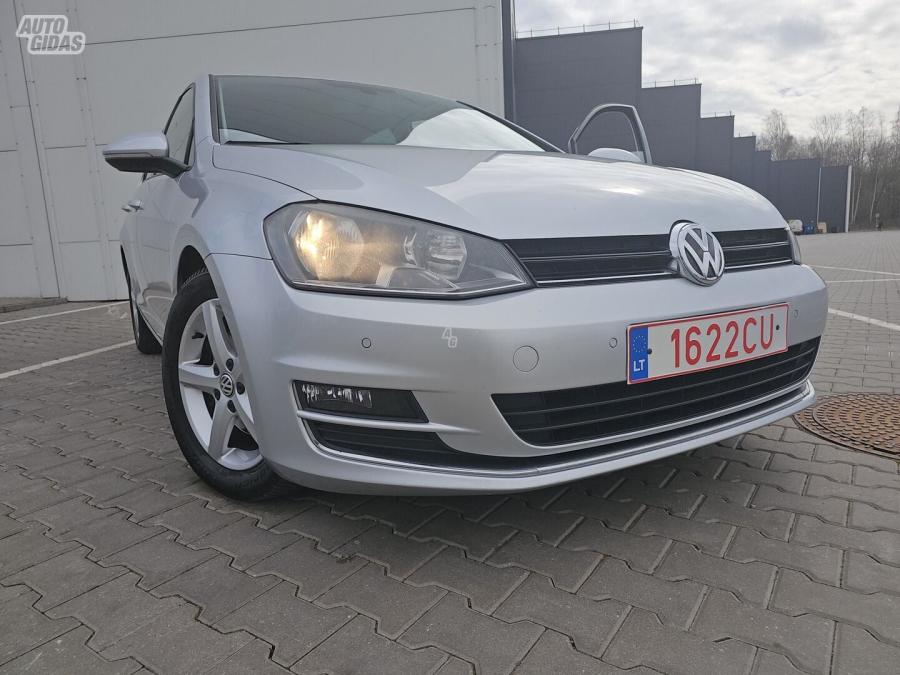 Grey Volkswagen Golf 2013 in Kaunas, with an engine capacity of 1.60 L and mileage of 281 thousand km for 5550 €, photo 19 on AUTOMOTO.COM.LV