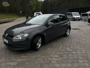 Grey Volkswagen Golf 2013 in Kaunas, with an engine capacity of 1.60 L and mileage of 447 thousand km for 4700 €, photo 4 on AUTOMOTO.COM.LV