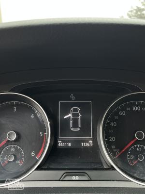 Grey Volkswagen Golf 2013 in Kaunas, with an engine capacity of 1.60 L and mileage of 447 thousand km for 4700 €, photo 9 on AUTOMOTO.COM.LV