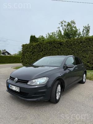 Grey Volkswagen Golf 2013 in Riga, with an engine capacity of 1.20 L and mileage of 318 thousand km for 4200 €, photo  on AUTOMOTO.COM.LV