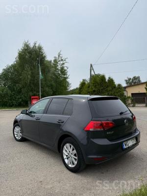 Grey Volkswagen Golf 2013 in Riga, with an engine capacity of 1.20 L and mileage of 318 thousand km for 4200 €, photo 7 on AUTOMOTO.COM.LV