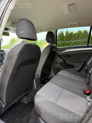 Grey Volkswagen Golf 2013 in Riga, with an engine capacity of 1.20 L and mileage of 318 thousand km for 4200 €, photo 12 on AUTOMOTO.COM.LV