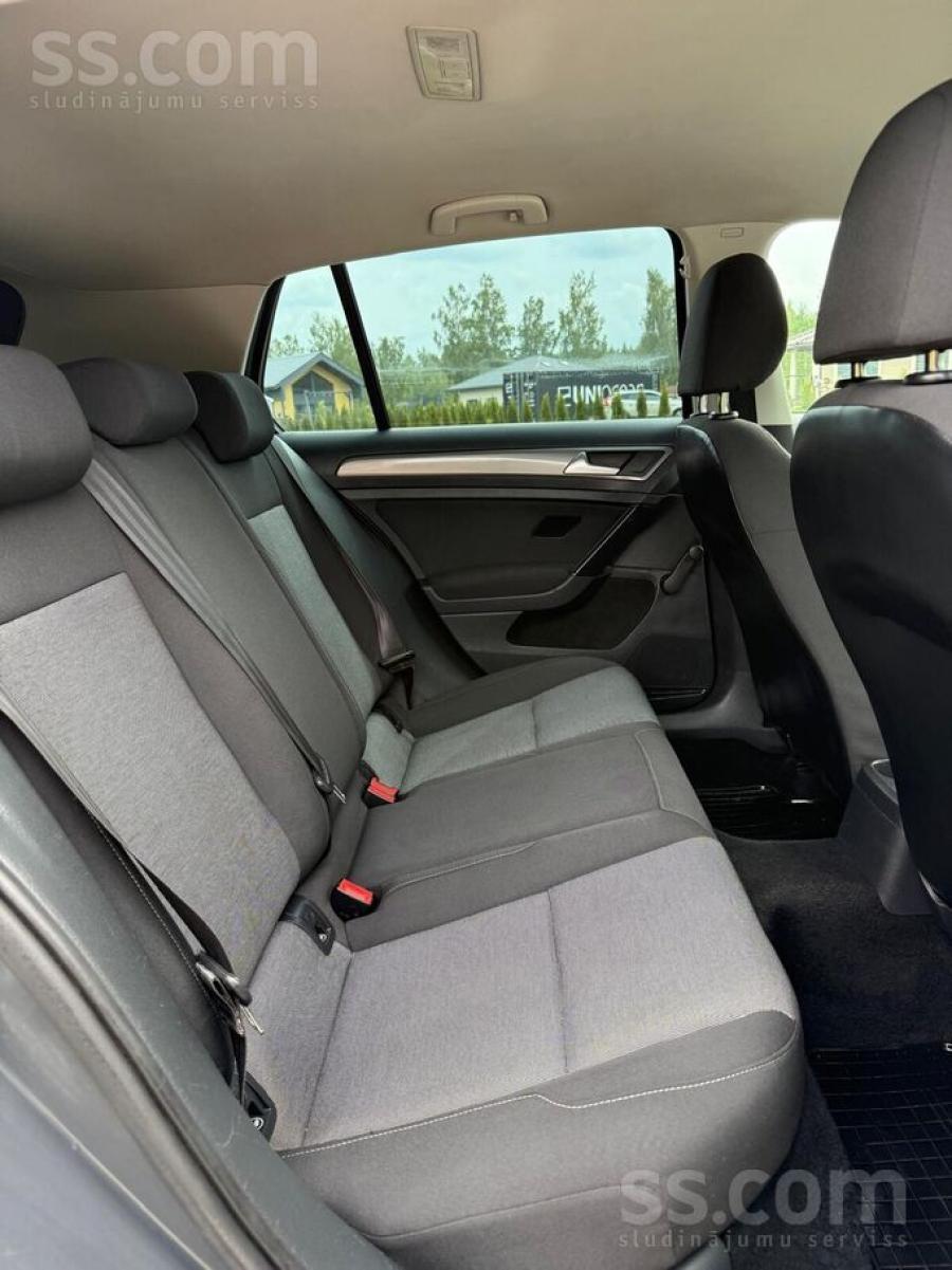 Grey Volkswagen Golf 2013 in Riga, with an engine capacity of 1.20 L and mileage of 318 thousand km for 4200 €, photo 13 on AUTOMOTO.COM.LV