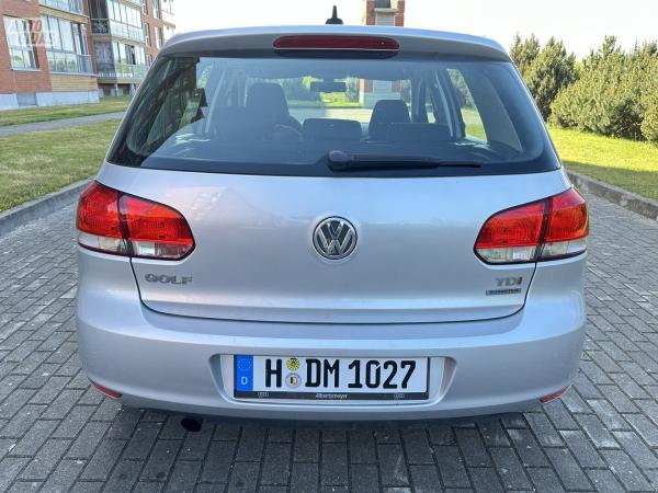 Grey Volkswagen Golf 2013 in Klaipeda, with an engine capacity of 1.60 L and mileage of 189 thousand km for 4290 €, photo 5 on AUTOMOTO.COM.LV