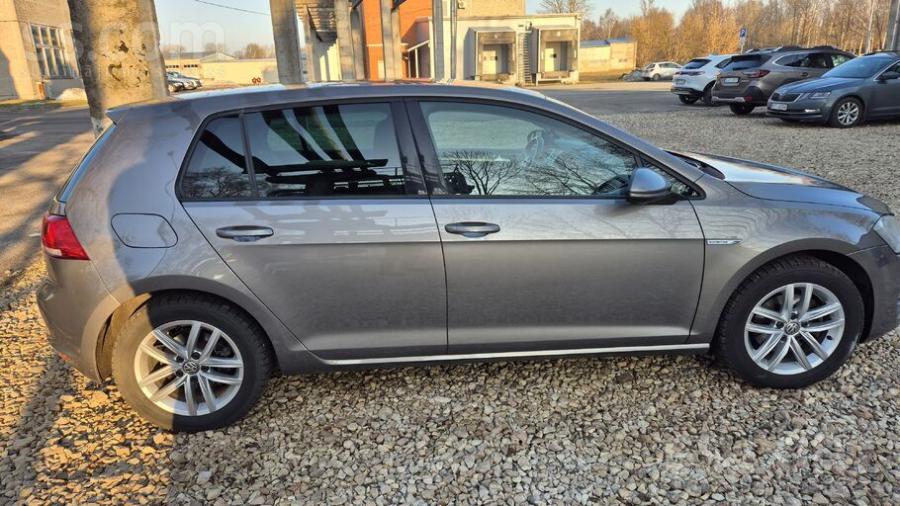 Pelēks Volkswagen Golf 2013 Rīga, ar dzinēja tilpumu 1.40 L un nobraukumu 229 tūkst. km par 6500 €, foto 4 vietnē AUTOMOTO.COM.LV