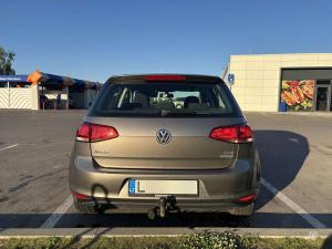 Grey Volkswagen Golf 2013 in Vilnius, with an engine capacity of 1.60 L and mileage of 349 thousand km for 4500 €, photo 5 on AUTOMOTO.COM.LV