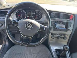 Grey Volkswagen Golf 2013 in Vilnius, with an engine capacity of 1.60 L and mileage of 349 thousand km for 4500 €, photo 12 on AUTOMOTO.COM.LV
