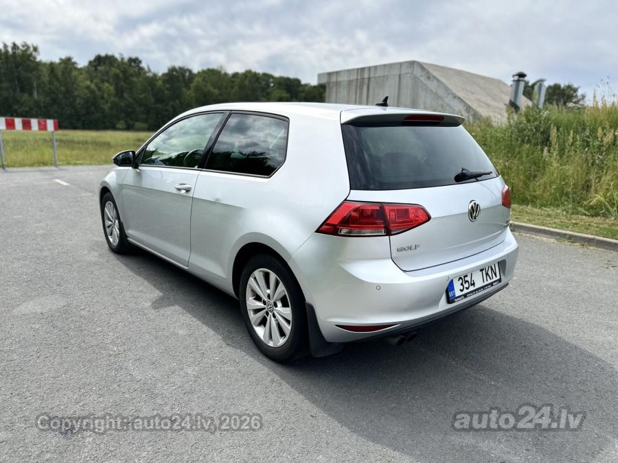 Grey Volkswagen Golf 2013 in Tallinn, with an engine capacity of 1.40 L and mileage of 159 thousand km for 6300 €, photo 6 on AUTOMOTO.COM.LV