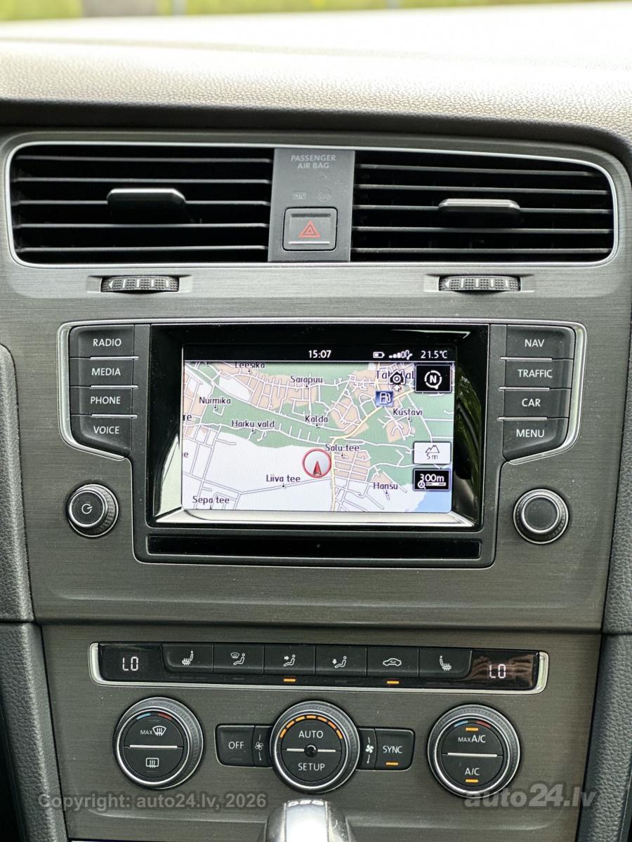 Grey Volkswagen Golf 2013 in Tallinn, with an engine capacity of 1.40 L and mileage of 159 thousand km for 6300 €, photo 20 on AUTOMOTO.COM.LV