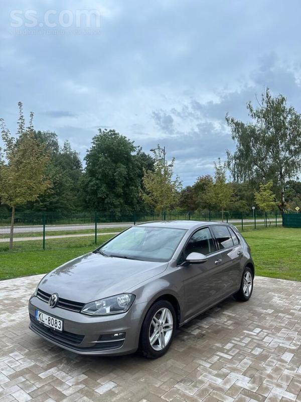 Pelēks Volkswagen Golf 2013 Rīga, ar dzinēja tilpumu 1.60 L un nobraukumu 270 tūkst. km par 5500 €, foto 1 vietnē AUTOMOTO.COM.LV