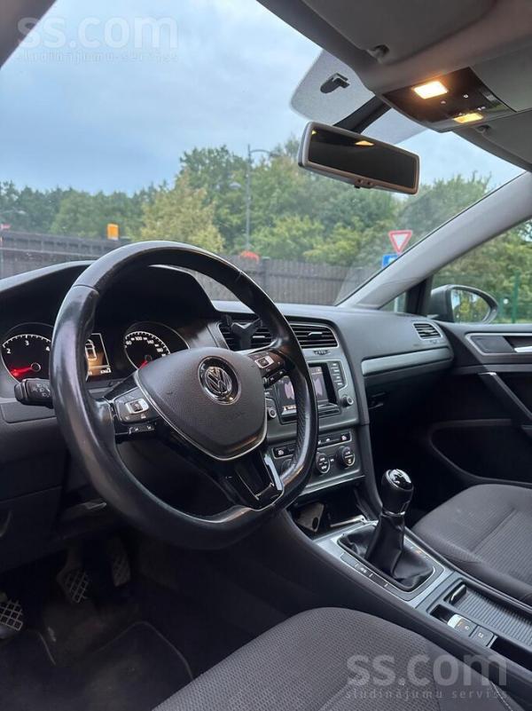 Pelēks Volkswagen Golf 2013 Rīga, ar dzinēja tilpumu 1.60 L un nobraukumu 270 tūkst. km par 5500 €, foto 7 vietnē AUTOMOTO.COM.LV