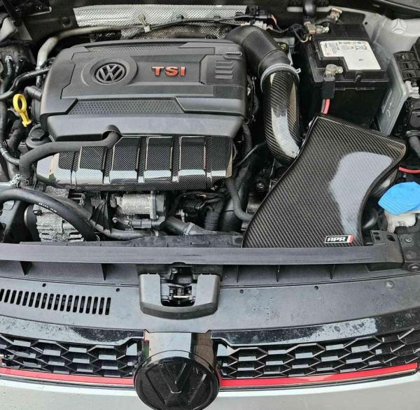 Grey Volkswagen Golf 2013 in Jurbarkas, with an engine capacity of 1.98 L and mileage of 111 thousand km for 14400 €, photo 5 on AUTOMOTO.COM.LV