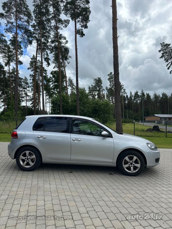 Grey Volkswagen Golf 2013 in Tallinn, with an engine capacity of 1.40 L and mileage of 156 thousand km for 4950 €, photo 4 on AUTOMOTO.COM.LV