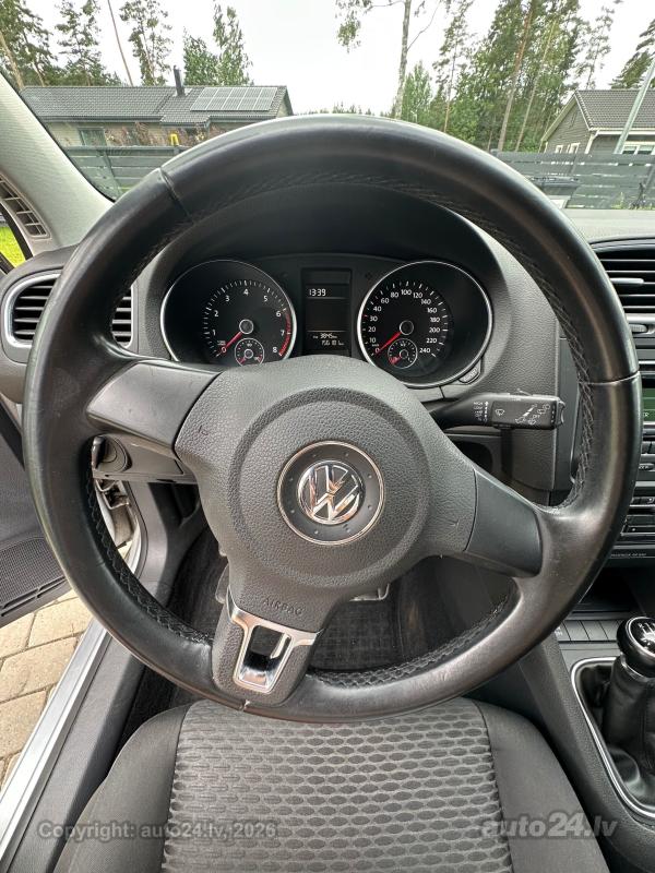 Grey Volkswagen Golf 2013 in Tallinn, with an engine capacity of 1.40 L and mileage of 156 thousand km for 4950 €, photo 10 on AUTOMOTO.COM.LV
