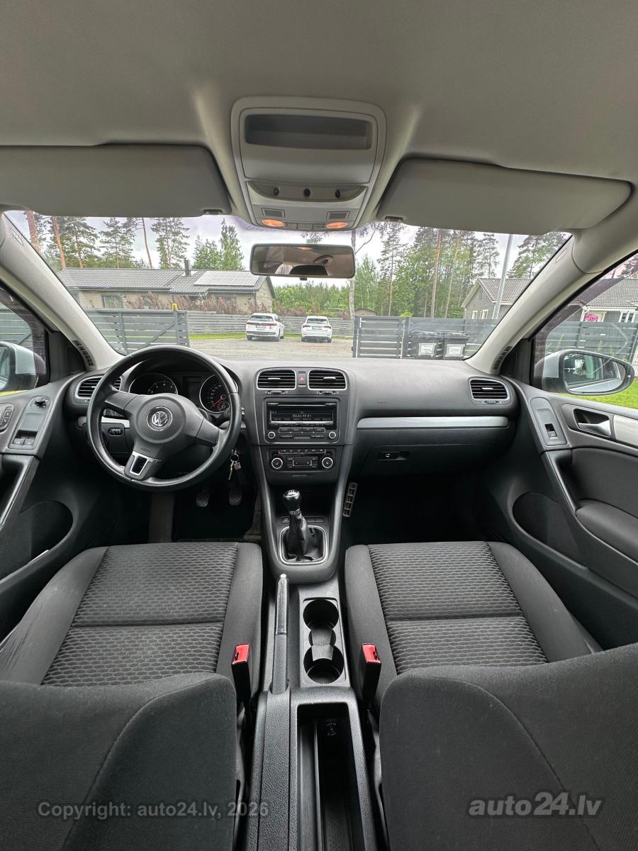 Grey Volkswagen Golf 2013 in Tallinn, with an engine capacity of 1.40 L and mileage of 156 thousand km for 4950 €, photo 15 on AUTOMOTO.COM.LV