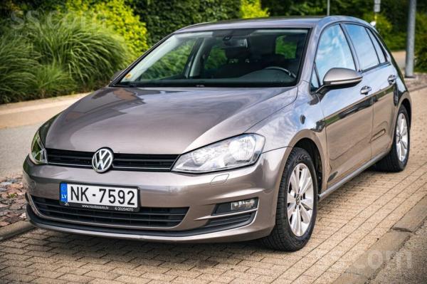 Grey Volkswagen Golf 2013 in Riga, with an engine capacity of 1.40 L and mileage of 294 thousand km for 4990 €, photo 1 on AUTOMOTO.COM.LV