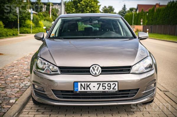 Grey Volkswagen Golf 2013 in Riga, with an engine capacity of 1.40 L and mileage of 294 thousand km for 4990 €, photo 2 on AUTOMOTO.COM.LV