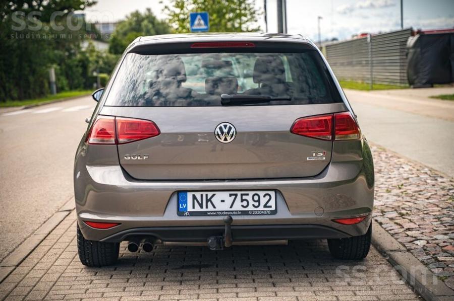 Pelēks Volkswagen Golf 2013 Rīga, ar dzinēja tilpumu 1.40 L un nobraukumu 294 tūkst. km par 4990 €, foto 6 vietnē AUTOMOTO.COM.LV