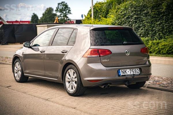 Grey Volkswagen Golf 2013 in Riga, with an engine capacity of 1.40 L and mileage of 294 thousand km for 4990 €, photo 6 on AUTOMOTO.COM.LV