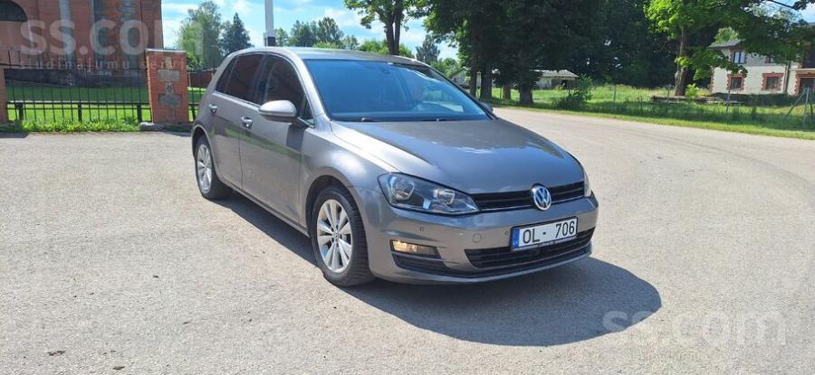 Pelēks Volkswagen Golf 2013 Rēzekne, ar dzinēja tilpumu 1.60 L un nobraukumu 228 tūkst. km par 4999 €, foto 1 vietnē AUTOMOTO.COM.LV