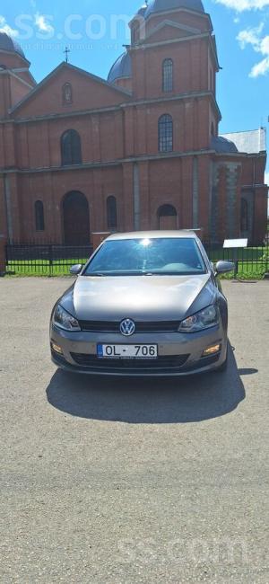 Pelēks Volkswagen Golf 2013 Rēzekne, ar dzinēja tilpumu 1.60 L un nobraukumu 228 tūkst. km par 4999 €, foto 5 vietnē AUTOMOTO.COM.LV