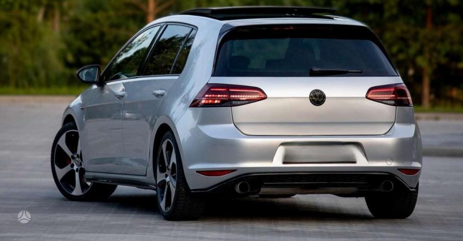 Grey Volkswagen Golf 2013 in Jurbarkas, with an engine capacity of 1.98 L and mileage of 111 thousand km for 11400 €, photo 18 on AUTOMOTO.COM.LV