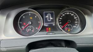 Grey Volkswagen Golf 2013 in Kaunas, with an engine capacity of 1.60 L and mileage of 268 thousand km for 4800 €, photo 5 on AUTOMOTO.COM.LV