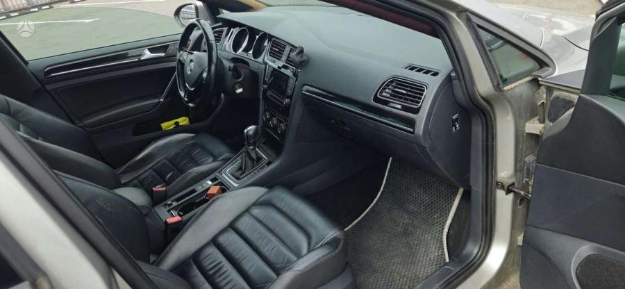 Pelēks Volkswagen Golf 2013 Viļņa, ar dzinēja tilpumu 1.40 L un nobraukumu 142 tūkst. km par 6800 €, foto 7 vietnē AUTOMOTO.COM.LV
