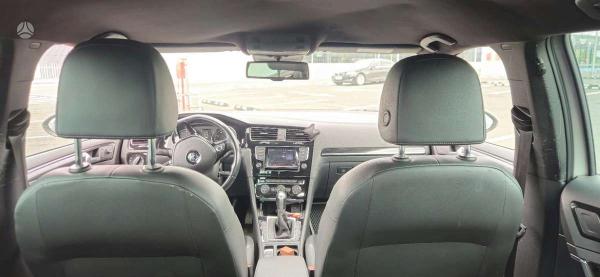 Pelēks Volkswagen Golf 2013 Viļņa, ar dzinēja tilpumu 1.40 L un nobraukumu 142 tūkst. km par 6800 €, foto 7 vietnē AUTOMOTO.COM.LV