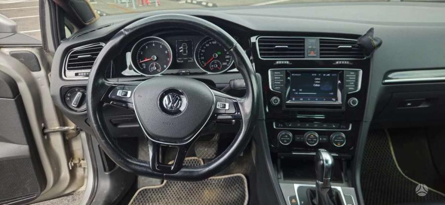 Pelēks Volkswagen Golf 2013 Viļņa, ar dzinēja tilpumu 1.40 L un nobraukumu 142 tūkst. km par 6800 €, foto 12 vietnē AUTOMOTO.COM.LV