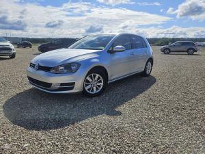 Grey Volkswagen Golf 2013 in Taurage, with an engine capacity of 1.60 L and mileage of 292 thousand km for 5450 €, photo  on AUTOMOTO.COM.LV