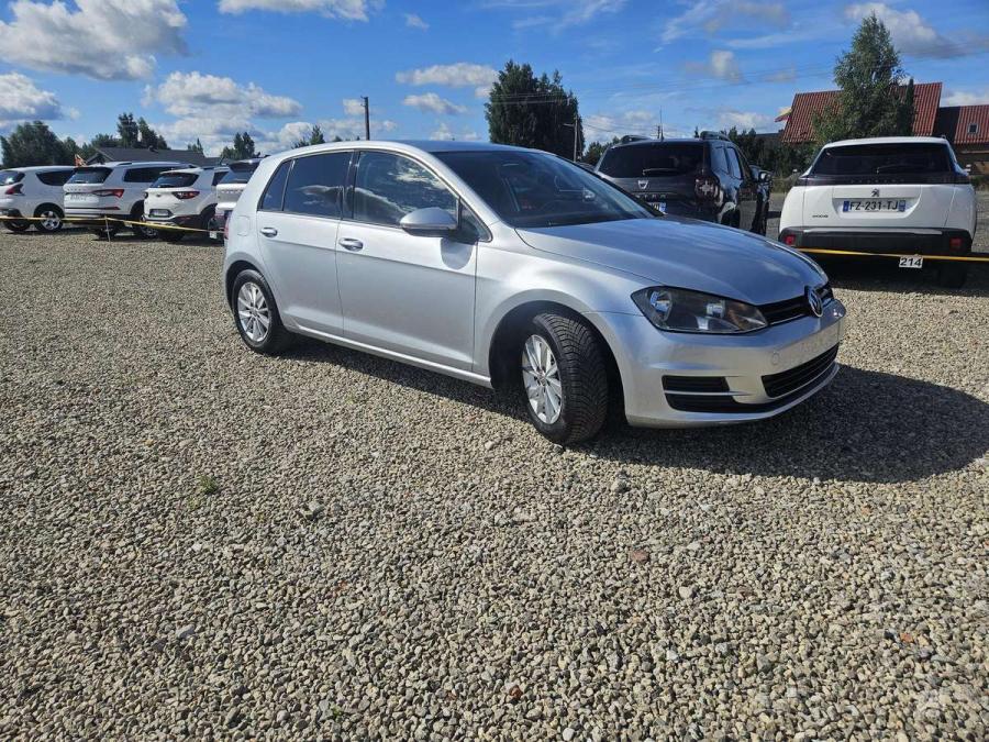 Pelēks Volkswagen Golf 2013 Tauragė, ar dzinēja tilpumu 1.60 L un nobraukumu 292 tūkst. km par 5450 €, foto 4 vietnē AUTOMOTO.COM.LV